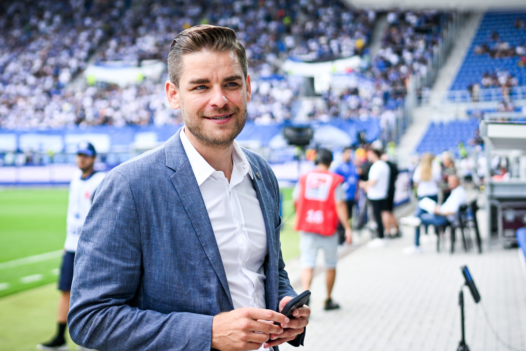 Michael Becker vom KSC: Emotion und Strategie in der Vereinsführung